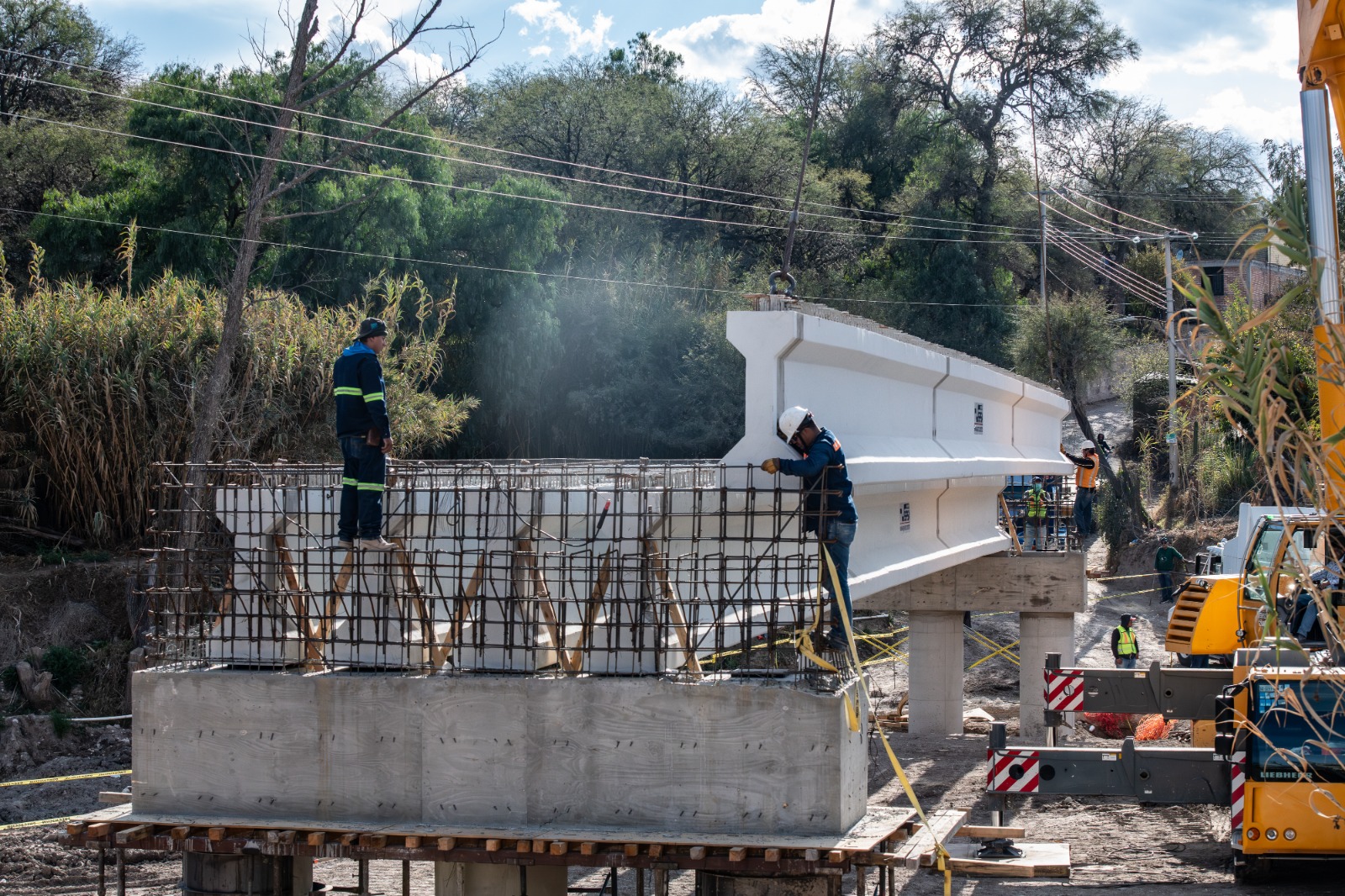 Avanza obra del Puente San Miguelito; conectará comunidades de ...