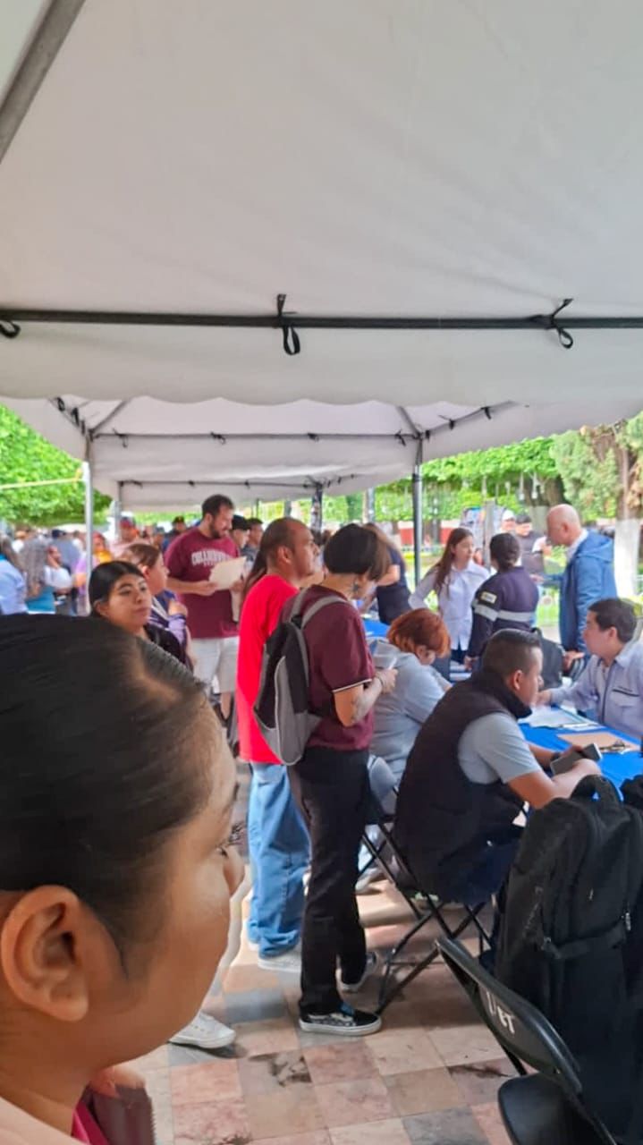 Feria de la Chamba en Silao reúne a más de 350 buscadores de empleo ...